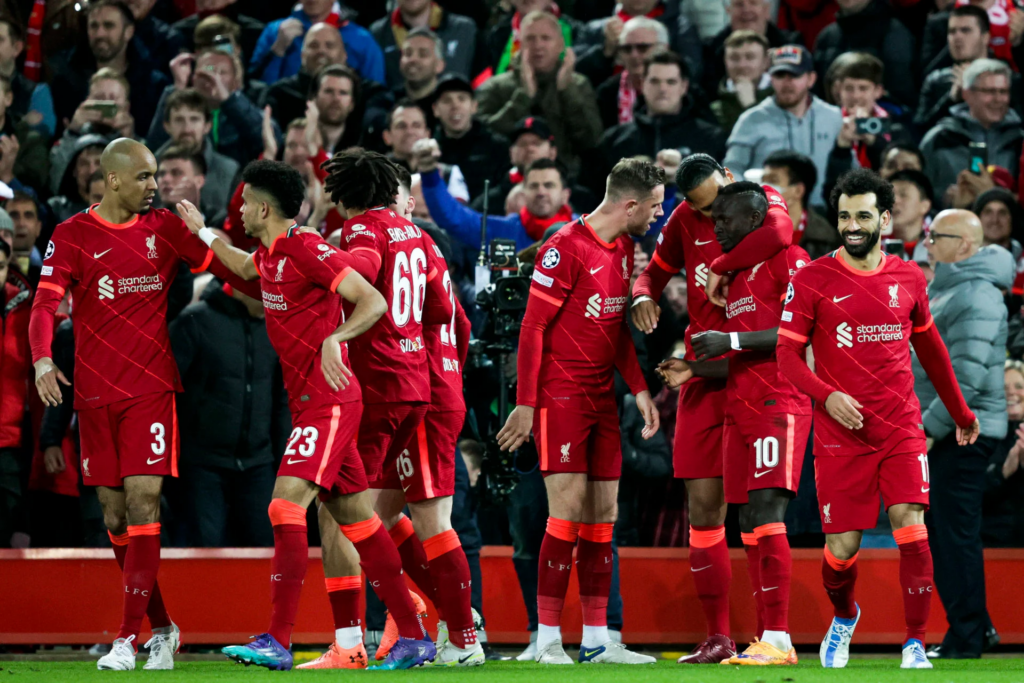 Liverpool veut faire revenir un joueur à 250 000 £ par semaine, selon ...